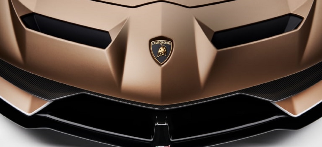 Sneak peek: de eerste shots van de nieuwe Lamborghini Aventador SVJ ...