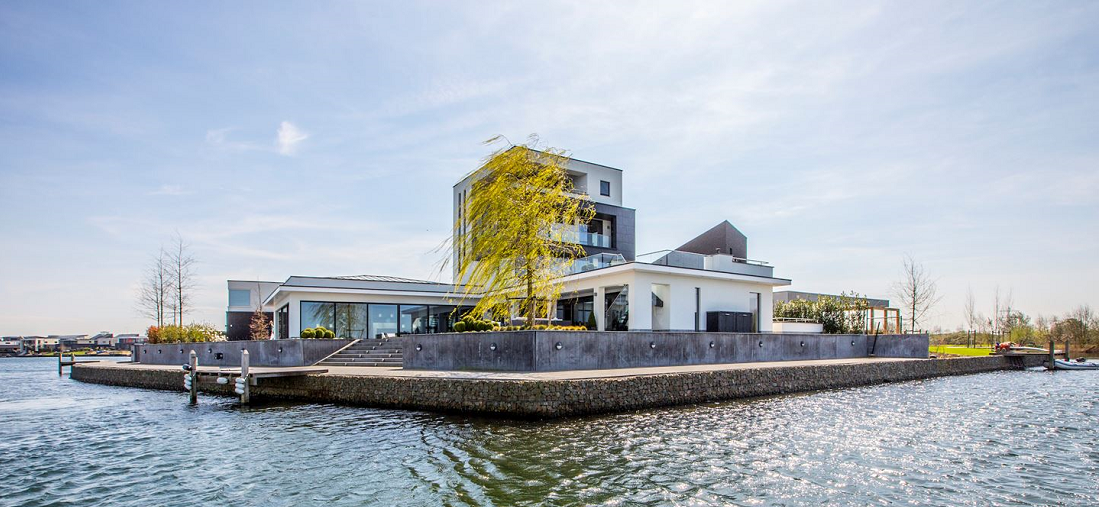 Te koop op Funda: villa van je dromen haalt Hollywood naar Nederland