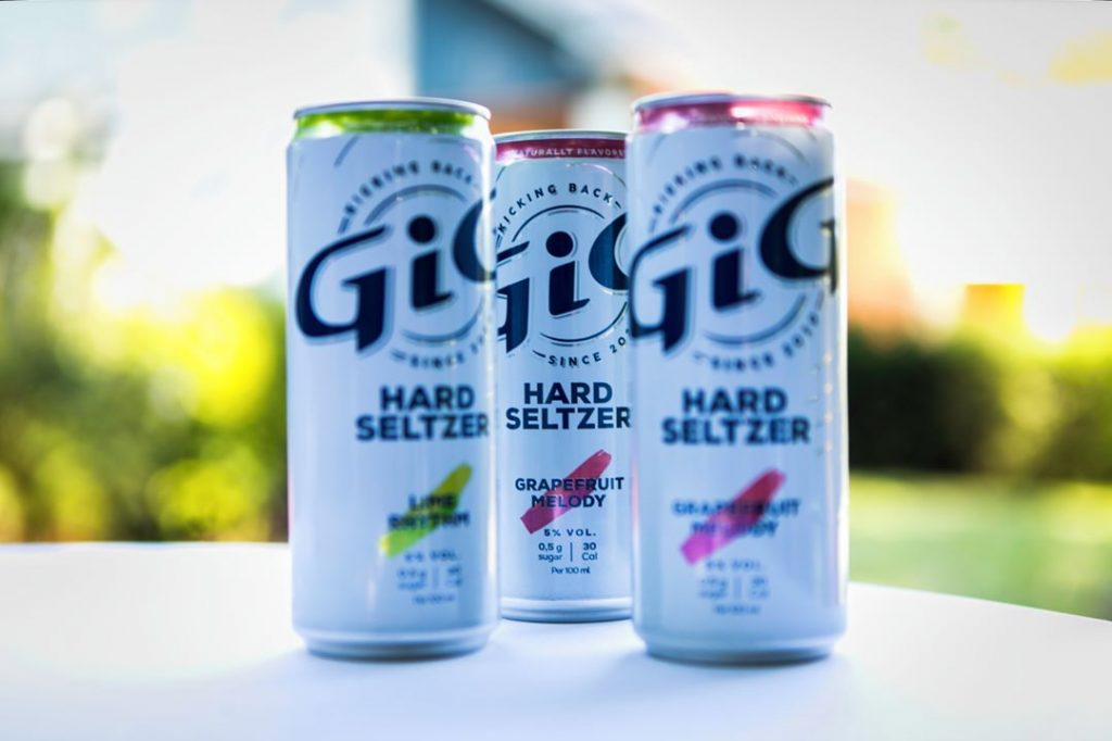 Wat is Seltzer? Dé nieuwe alcoholische drank met weinig calorieën