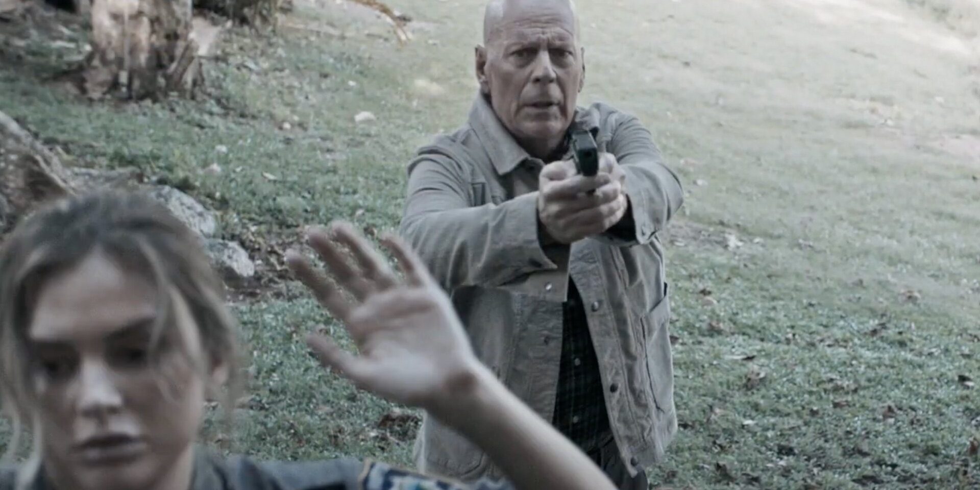 Out of Death met Bruce Willis wordt brute politiethriller | MAN MAN