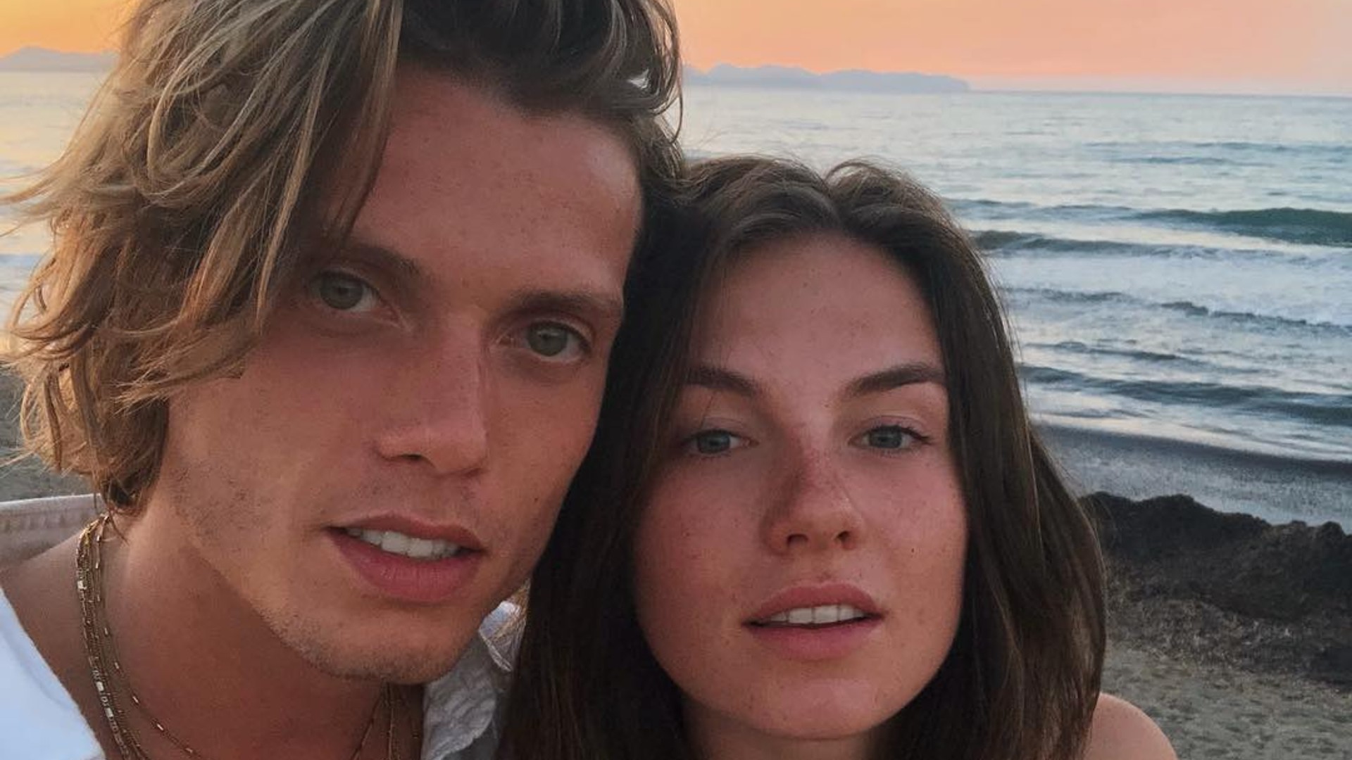 Alle bekende ex-vriendinnen van Tony Junior op een rij | MAN MAN