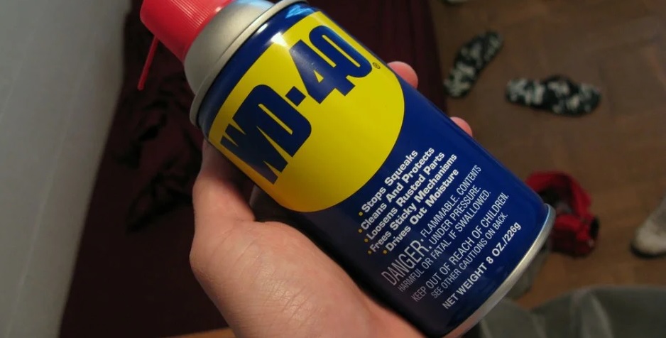 Waar staat WD-40 eigenlijk voor? | MAN MAN