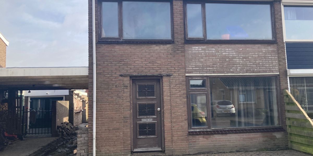 De #1 kluswoning op Funda: bouwval kost slechts € 125.000