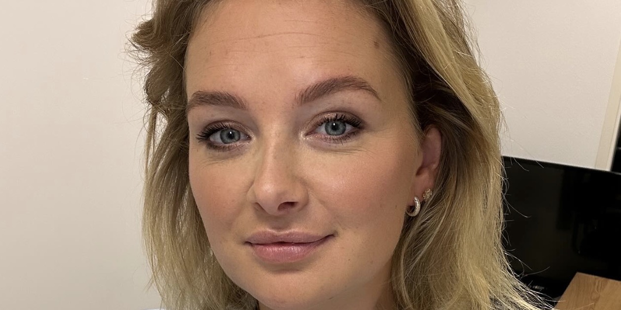 Maxime Meiland zet auto te koop op Marktplaats