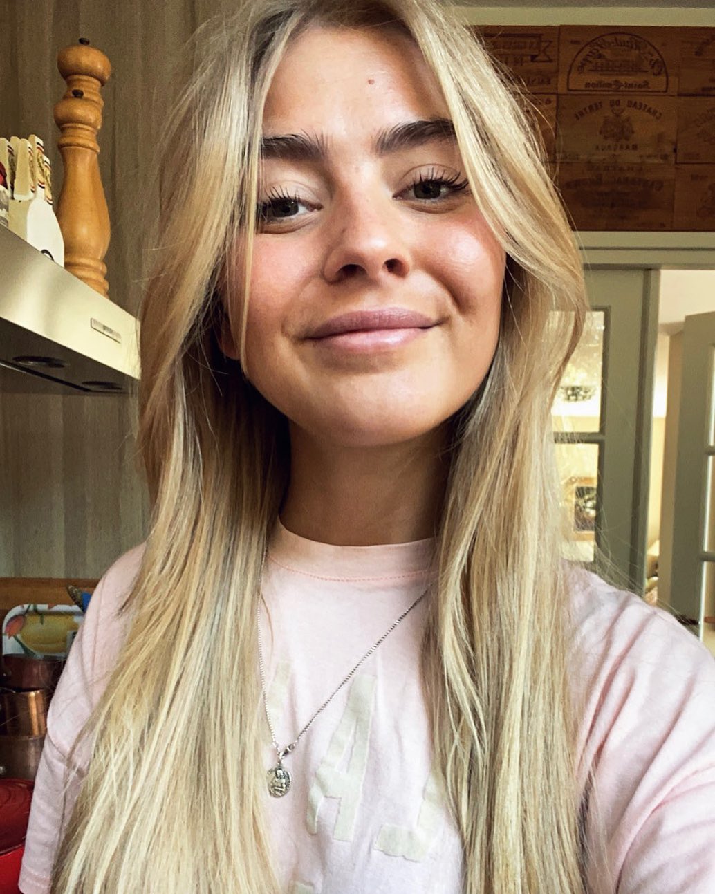 Merel Udink: de bloedmooie vriendin van dierenvriend Floris Göbel