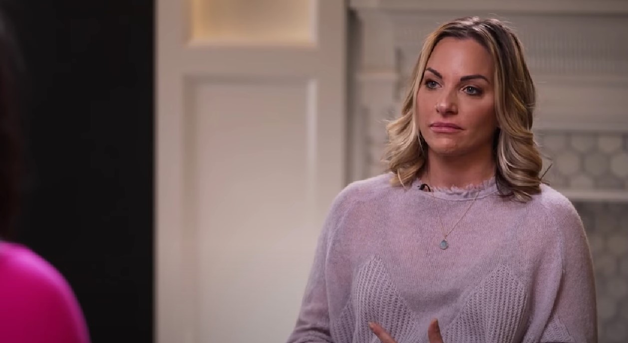 Victoria (39) ontdekt na DNA-test dat ze met haar broer het bed heeft ...