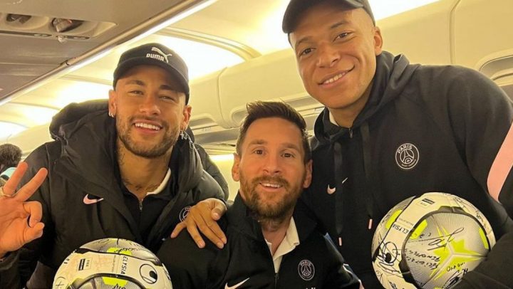 10 voetbalclubs met het hoogste gemiddelde salaris per speler