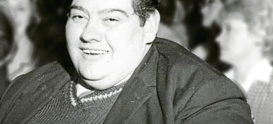 Angus Barbieri at 382 dagen lang niks om af te vallen | MAN MAN