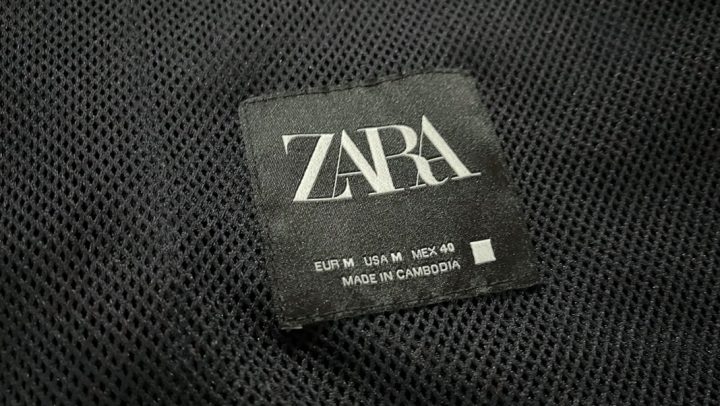 Dit betekenen de drie symboelen op de etiketten van Zara-kleding