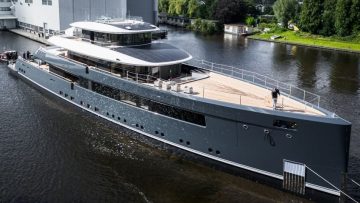 Het superjacht van Nederlandse miljardair Robert van der Wallen