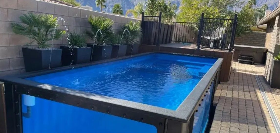 Op AliExpress kan je een containerzwembad kopen voor € 25.000,-