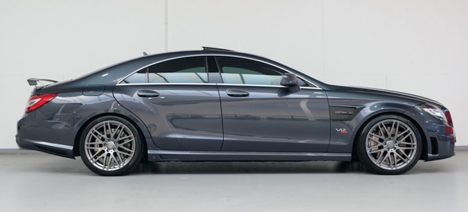 De enige CLS BRABUS met V12-motor in Nederland staat te koop