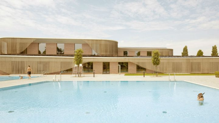 In Amsterdam ligt officieel het mooiste publieke zwembad ter wereld