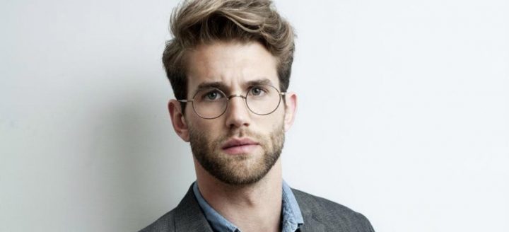 Dit zijn de beste kapsels voor mannen met inhammen | MAN MAN