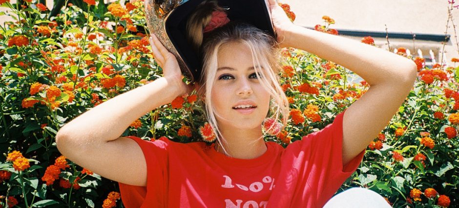 De schoonheid van Mallory gaat verder dan haar leuke lach | MAN MAN