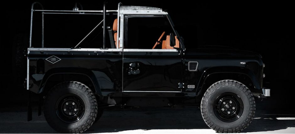 Ruw en stijlvol: custom all-black Land Rover Defender | MAN MAN